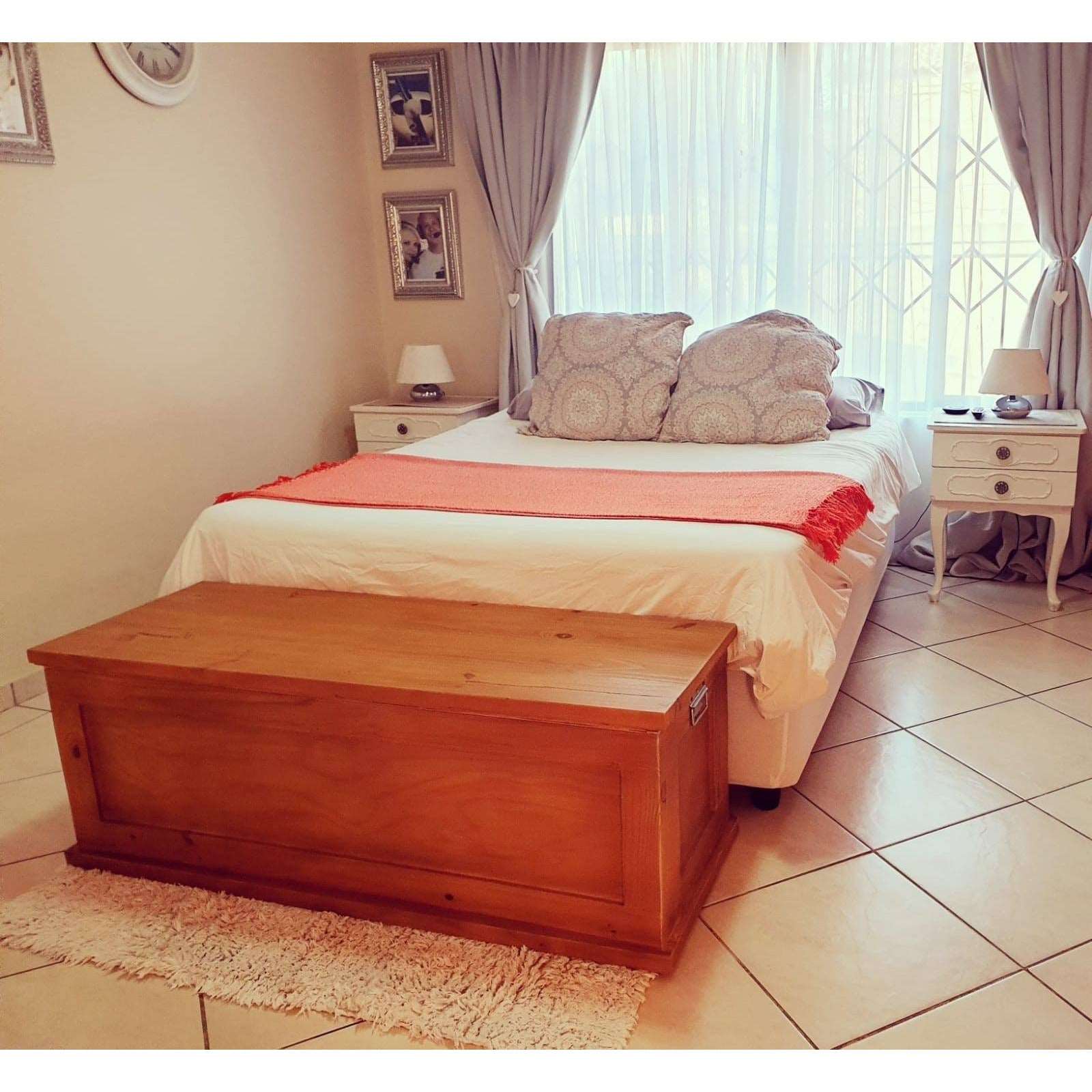 Linen Kist - Rustic Grain Woodworks: Quality Handmade Furniture